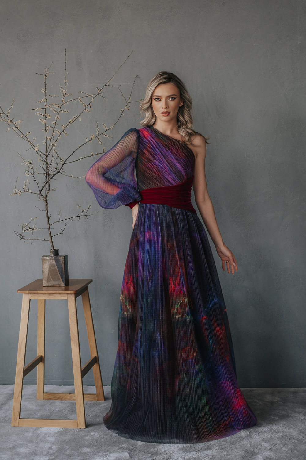 Rochie de seara Elwira, rochie eleganta in nuante de mov, verde si fucsia